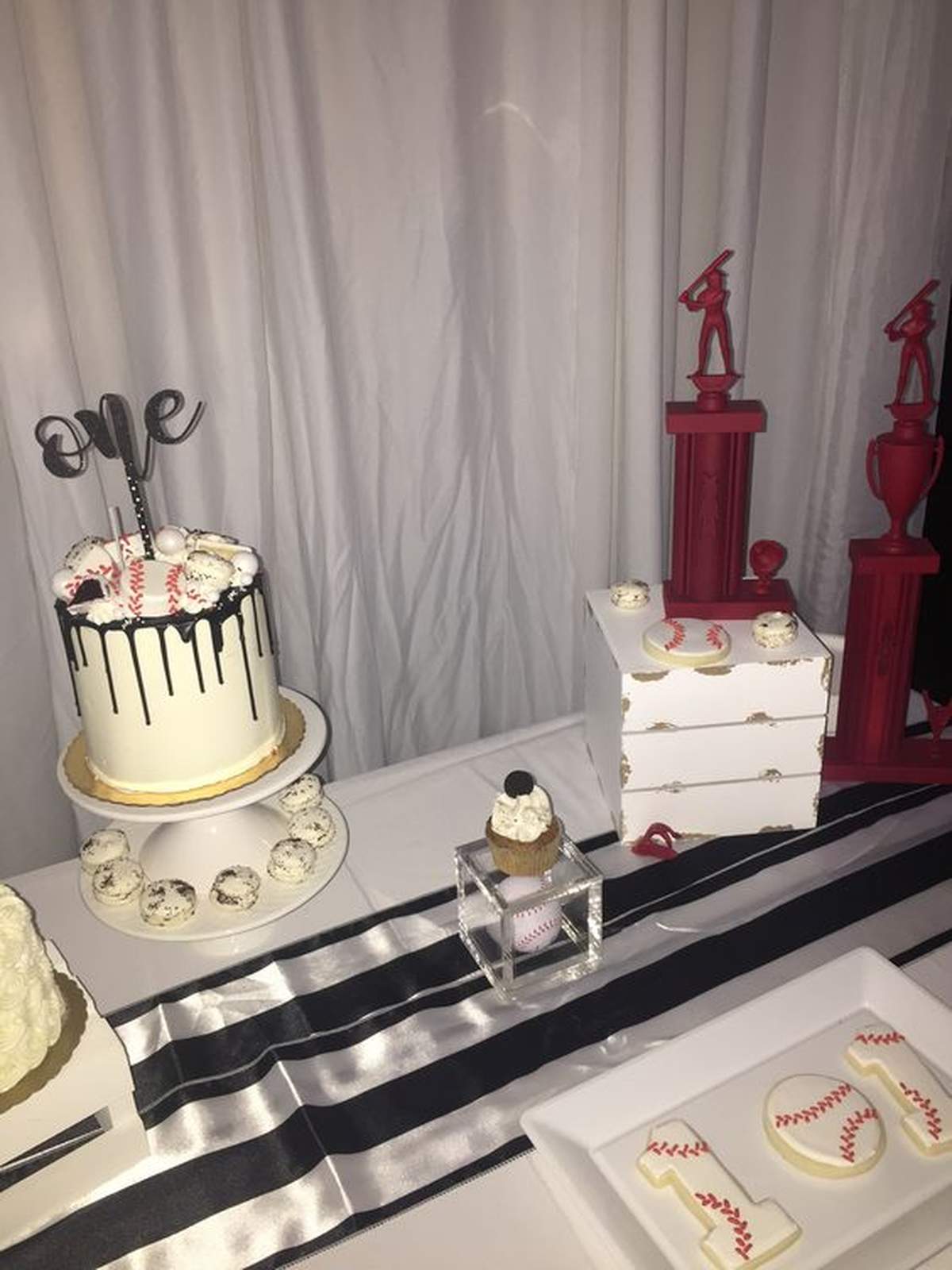 Baseball Birthday Party Ideas | Photo 6 of 30 | Catch My Party