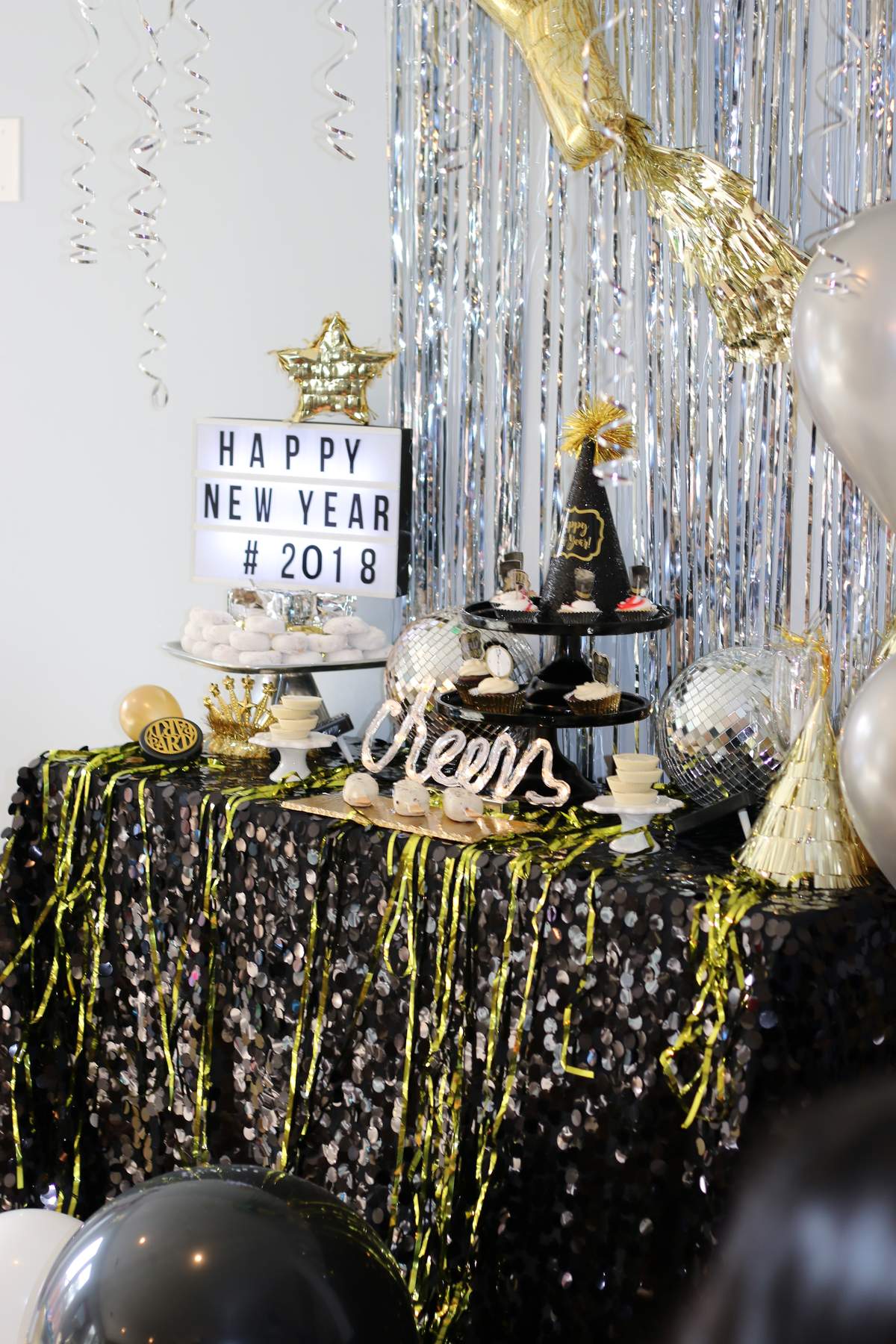 New Year's Party Ideas | Photo 2 of 26 | Catch My Party