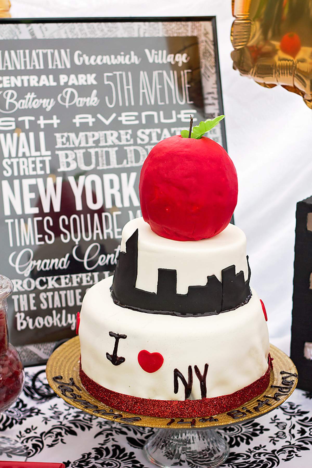 New York City Birthday Party Ideas | Photo 2 of 27 | Catch My Party