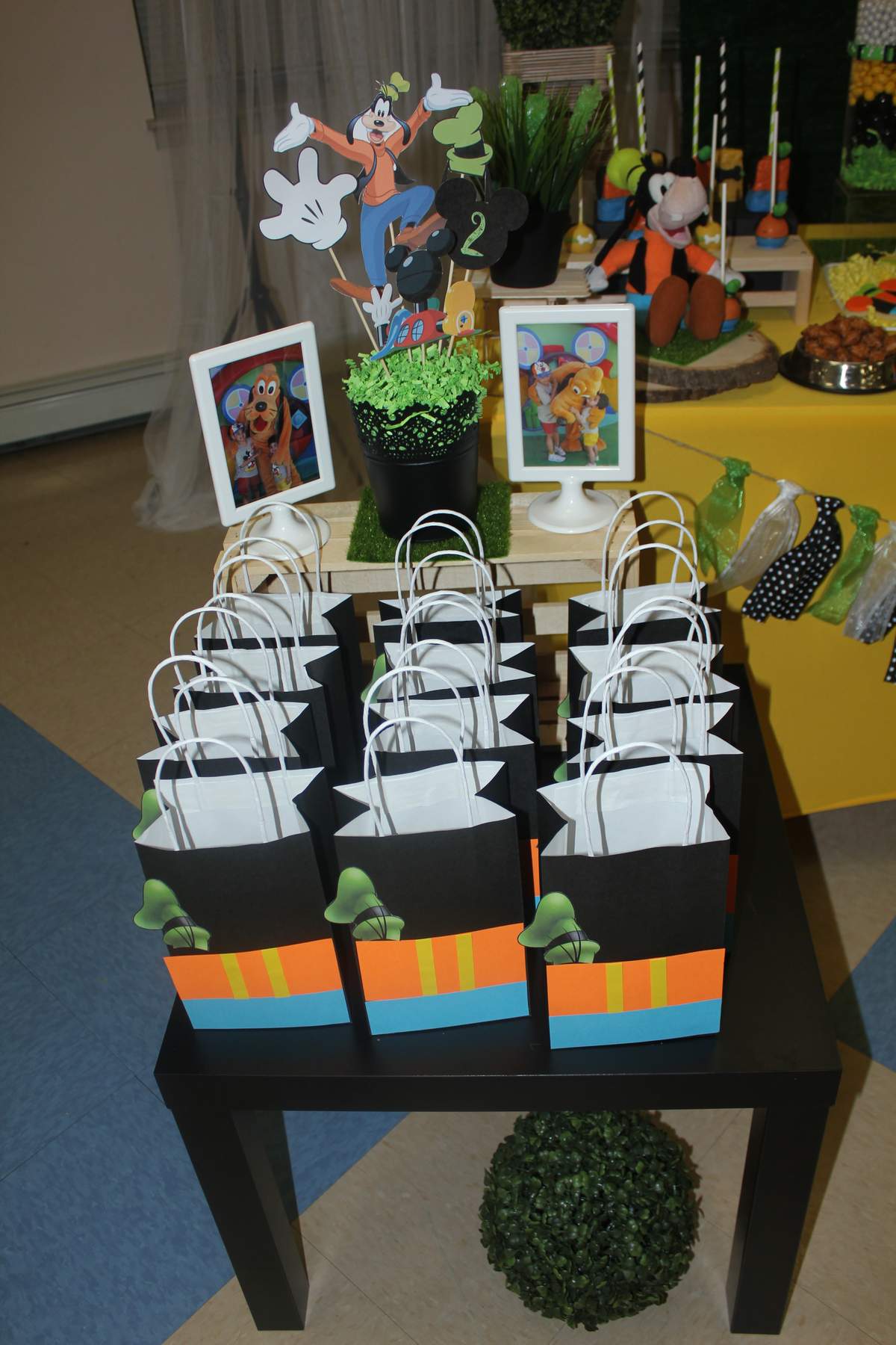 pluto / goofy Birthday Party Ideas | Photo 1 of 25 | Catch My Party