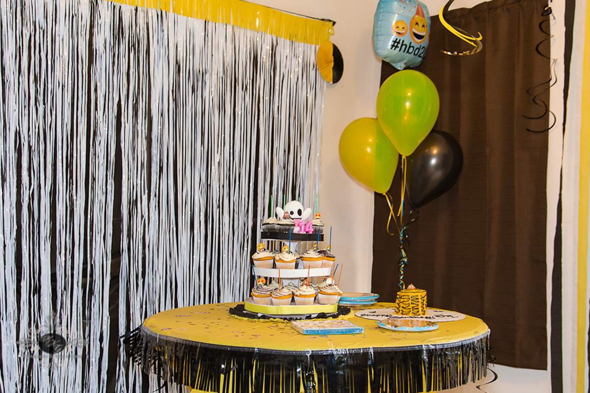 Snapchat Theme Birthday Party Ideas | Photo 5 of 17 | Catch My Party