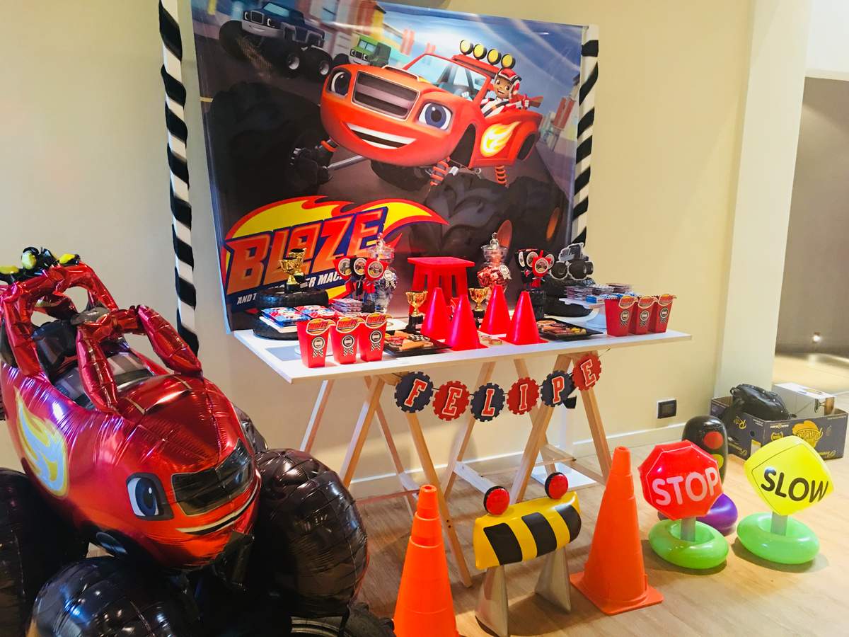 Blaze and the Monster Machine Birthday Party Ideas | Photo 1 of 21 ...