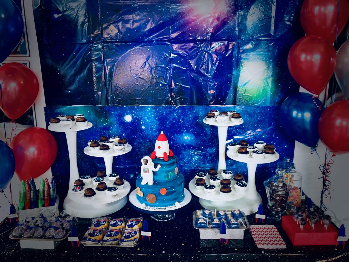 Space Exploration Birthday Party Ideas | Photo 21 of 26 | Catch My Party