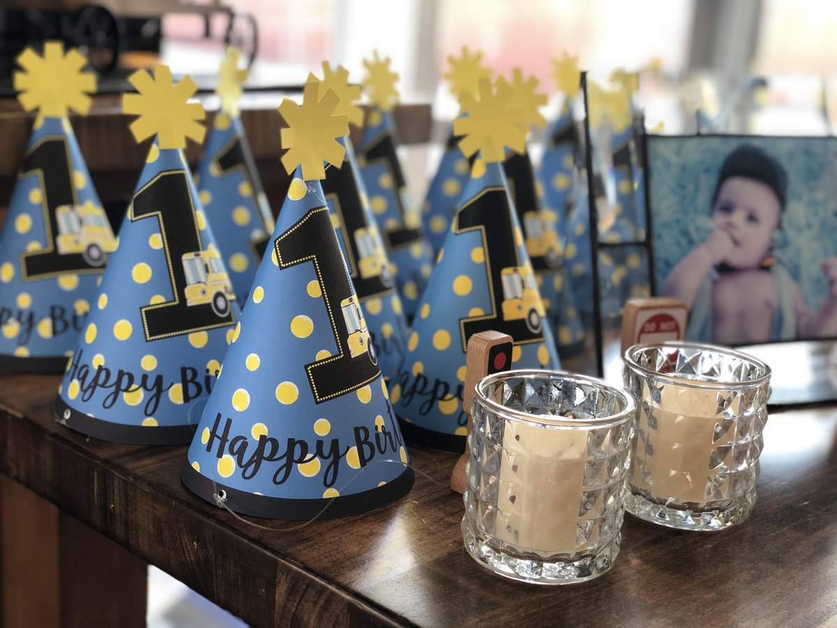 Wheels on the bus go round and round Birthday Party Ideas | Photo 21 of ...
