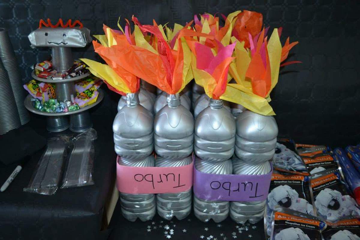 Rockets / Outer space Birthday Party Ideas | Photo 16 of 16 | Catch My ...