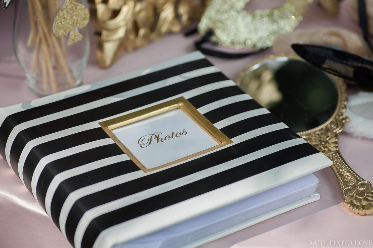 Kate Spade Graduation/End of School Party Ideas | Photo 2 of 37 | Catch ...