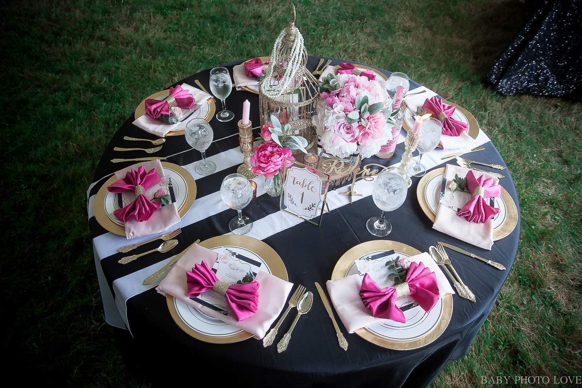 Kate Spade Graduation/End of School Party Ideas | Photo 1 of 37 | Catch ...