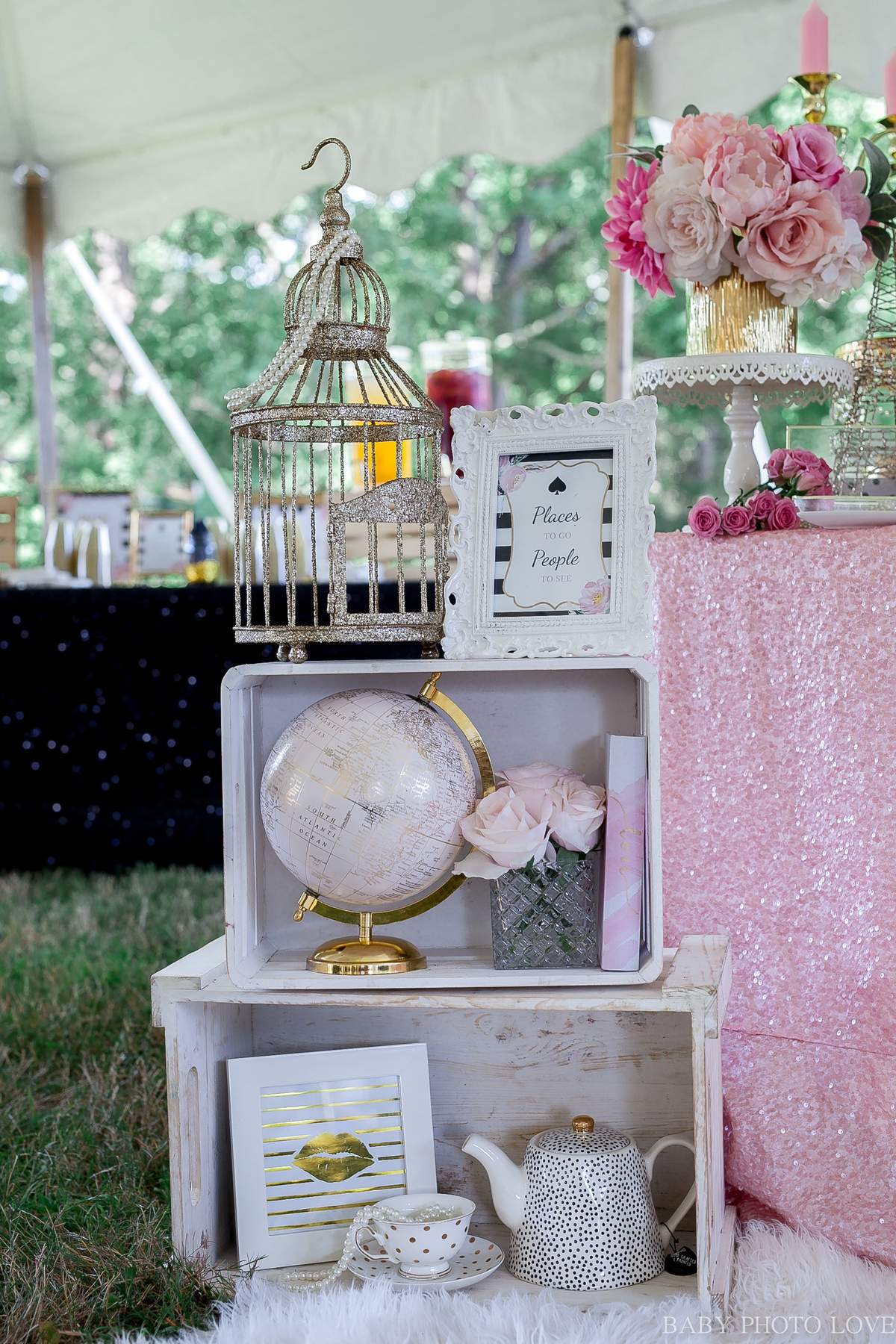 Kate Spade Graduation/End of School Party Ideas | Photo 2 of 37 | Catch ...