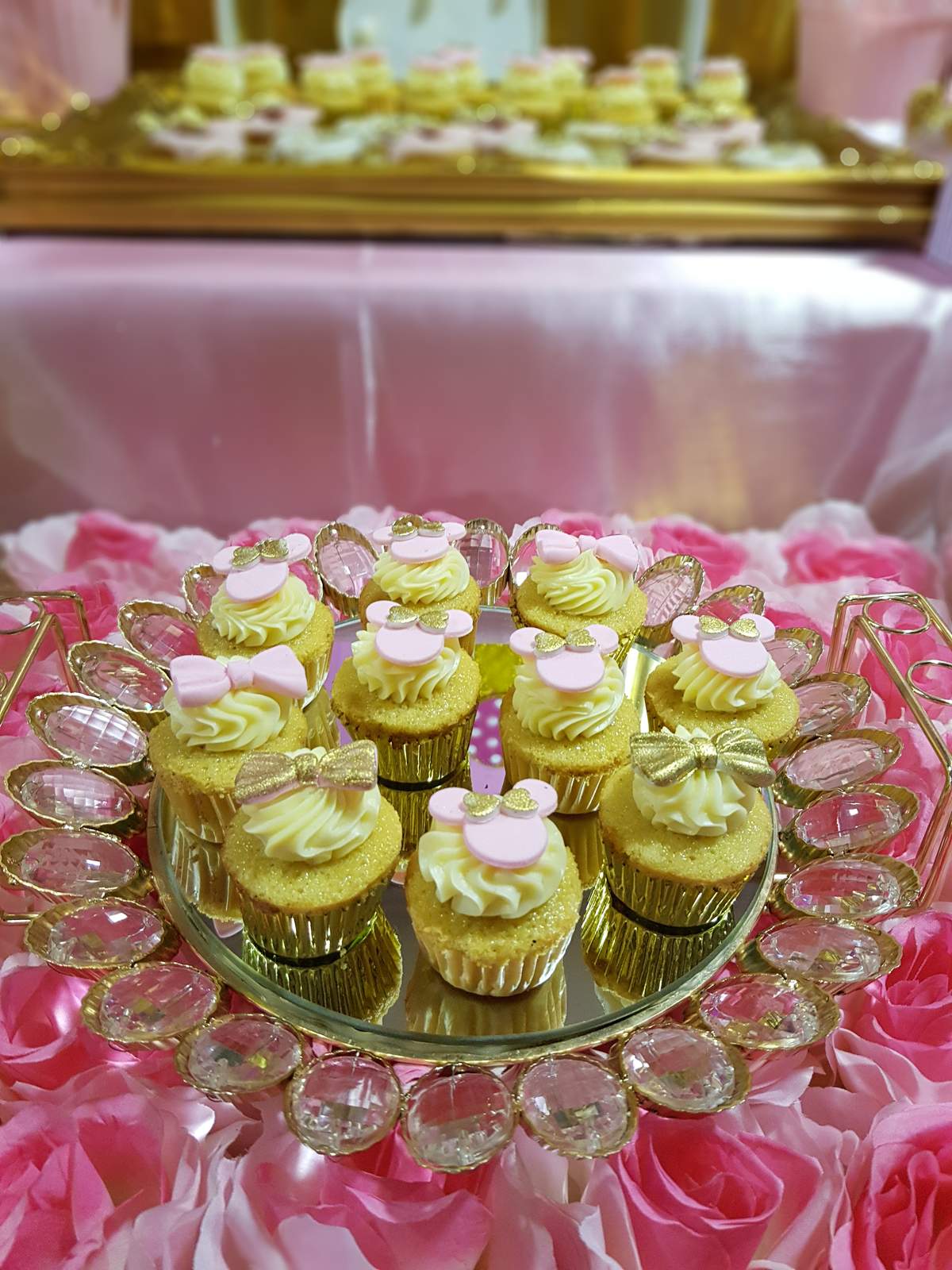 Minnie gold Birthday Party Ideas | Photo 17 of 17 | Catch My Party