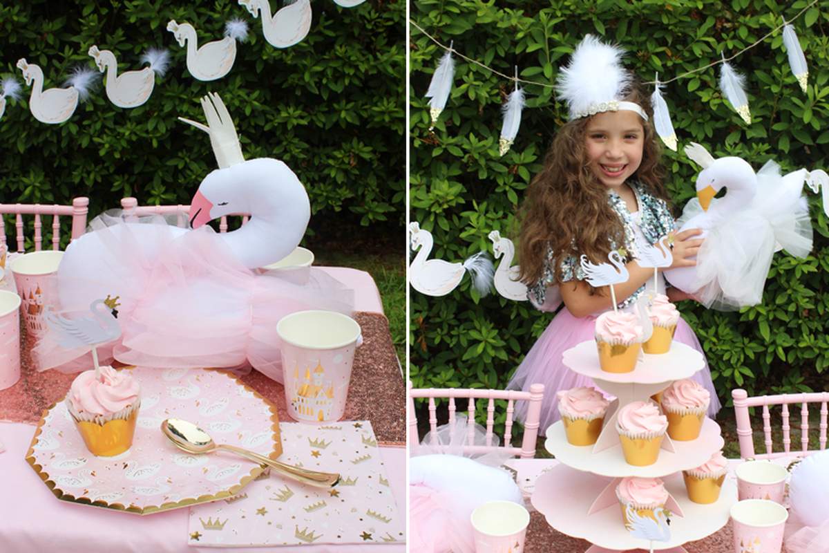 Swan Birthday party Birthday Party Ideas | Photo 6 of 13 | Catch My Party