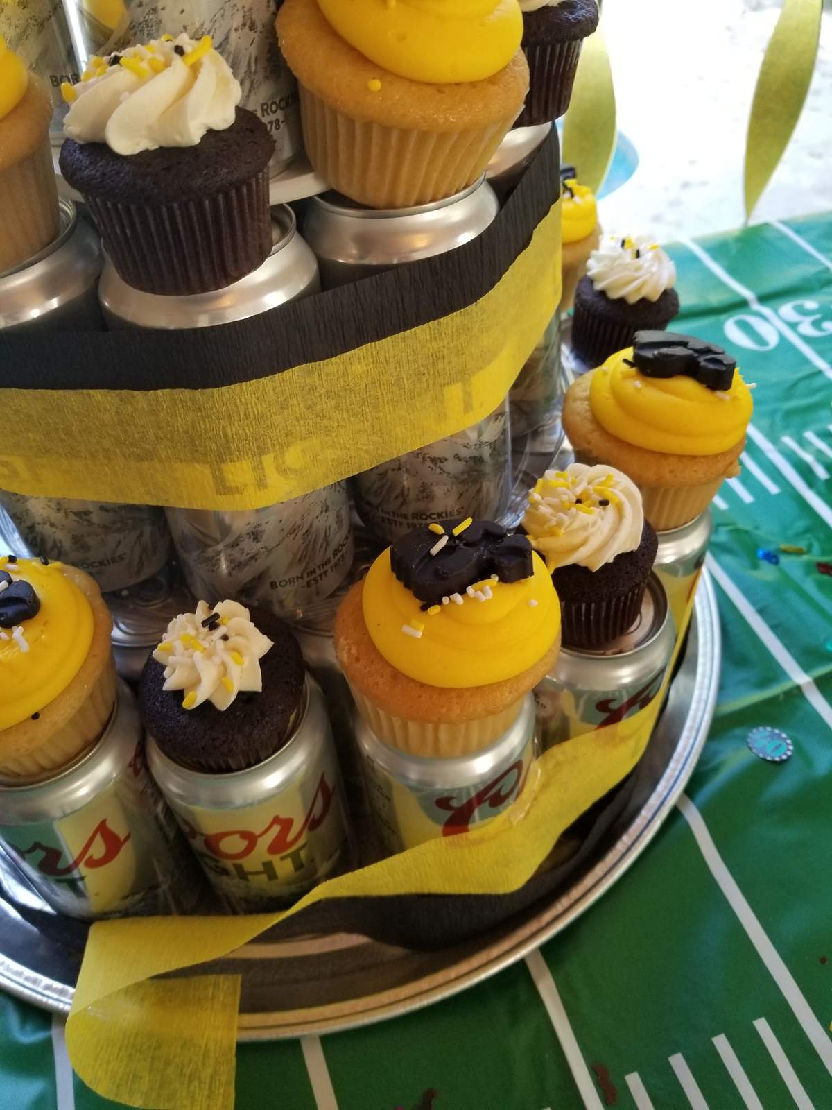 Black and Gold, Iowa Hawkeyes Birthday Party Ideas | Photo 3 of 10 ...