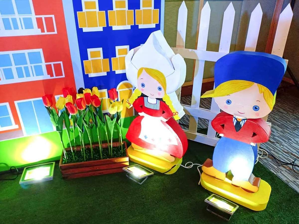 Dutch Theme Birthday Party Ideas | Photo 9 of 11 | Catch My Party