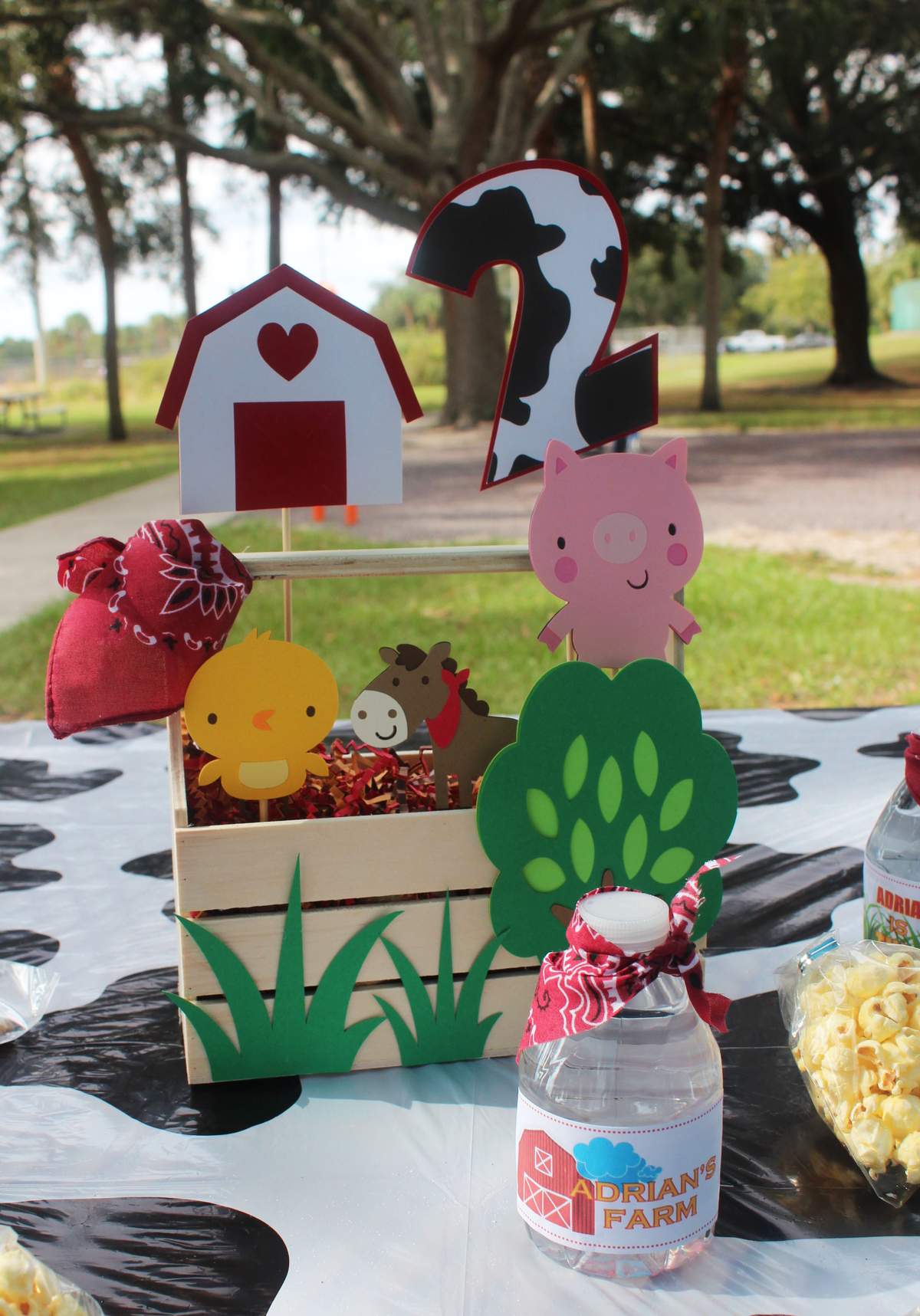 Farm Animals Birthday Party Ideas | Photo 9 of 20 | Catch My Party