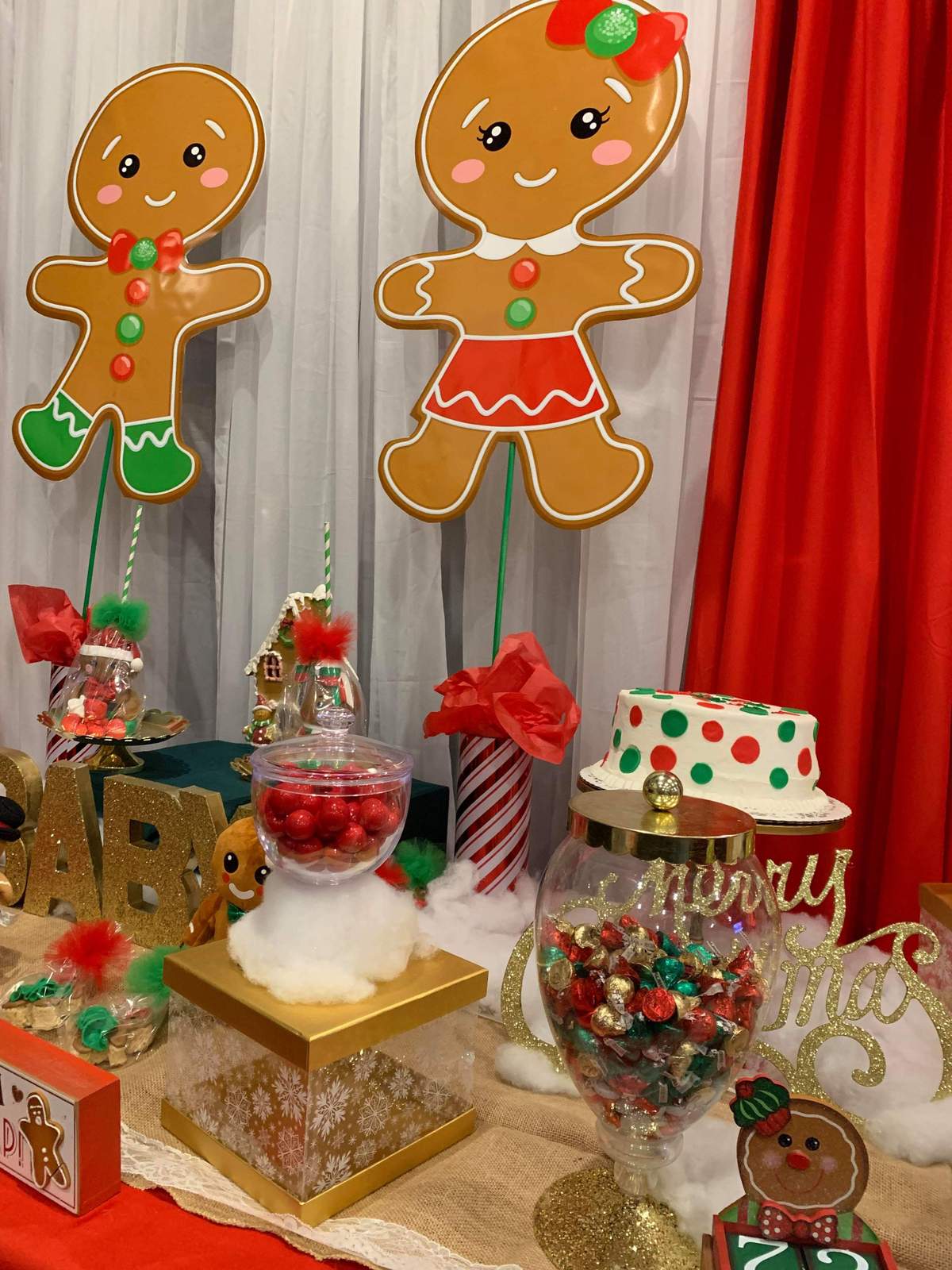 Gingerbread He or She Christmas/Holiday Party Ideas | Photo 1 of 20 ...