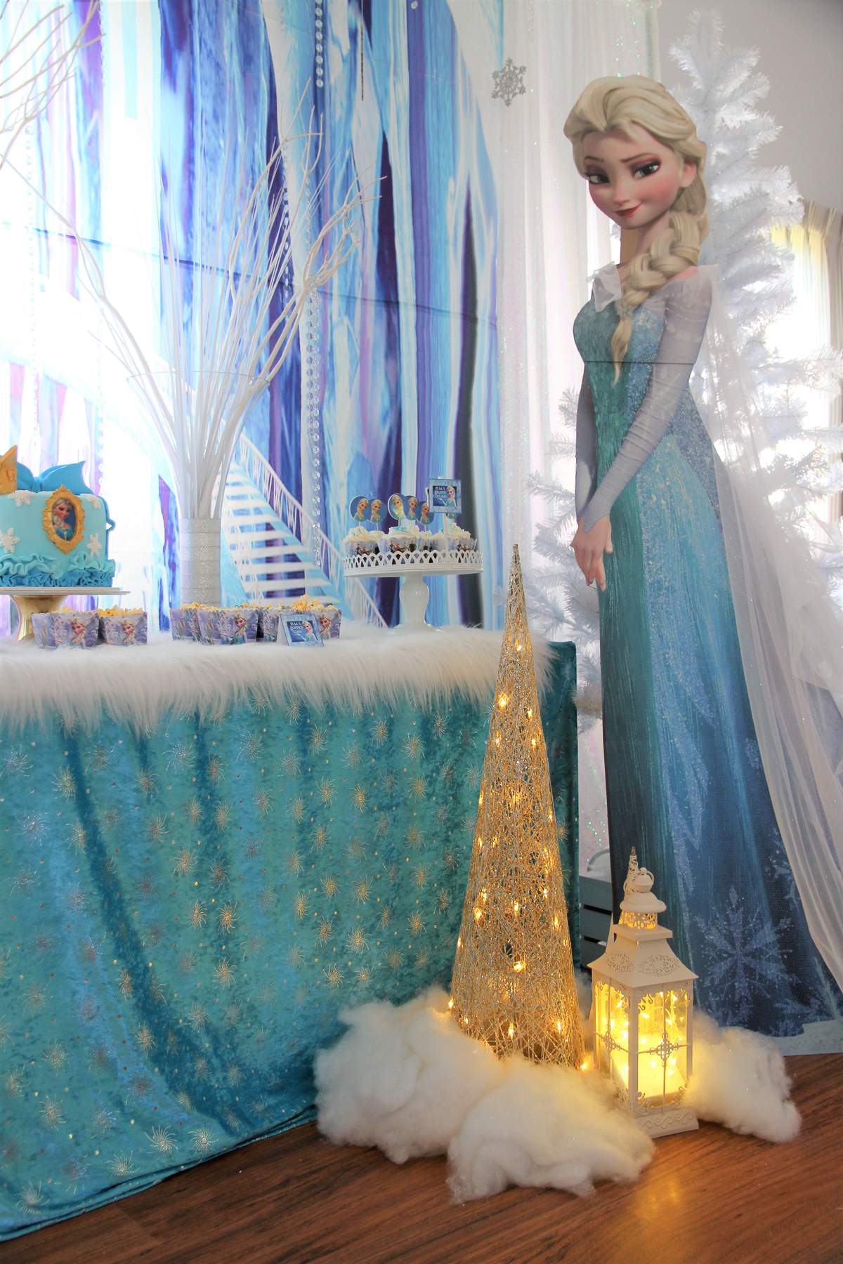 Frozen (Disney) Birthday Party Ideas | Photo 5 of 29 | Catch My Party