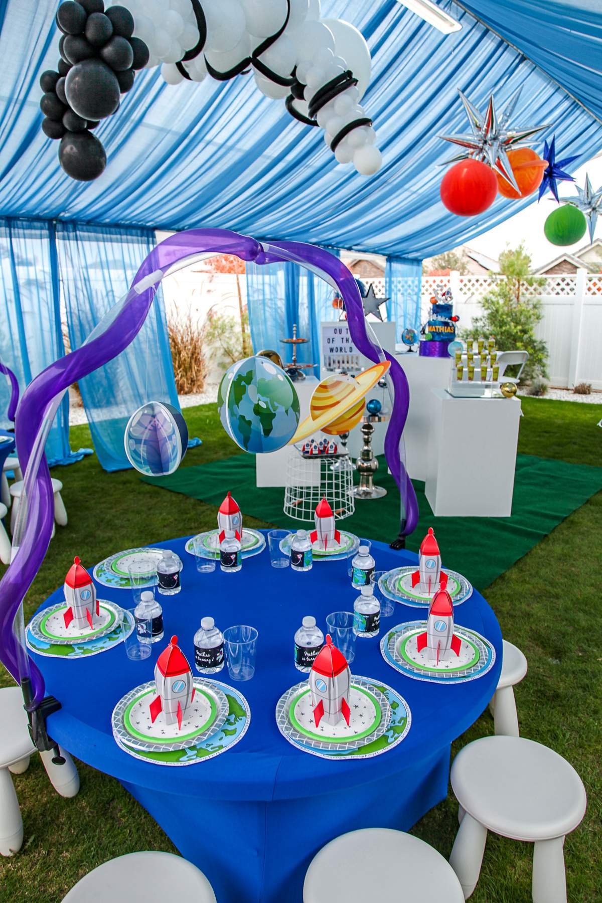 Astronauts / Space / Birthday "Out of this World Party!" | Catch My Party