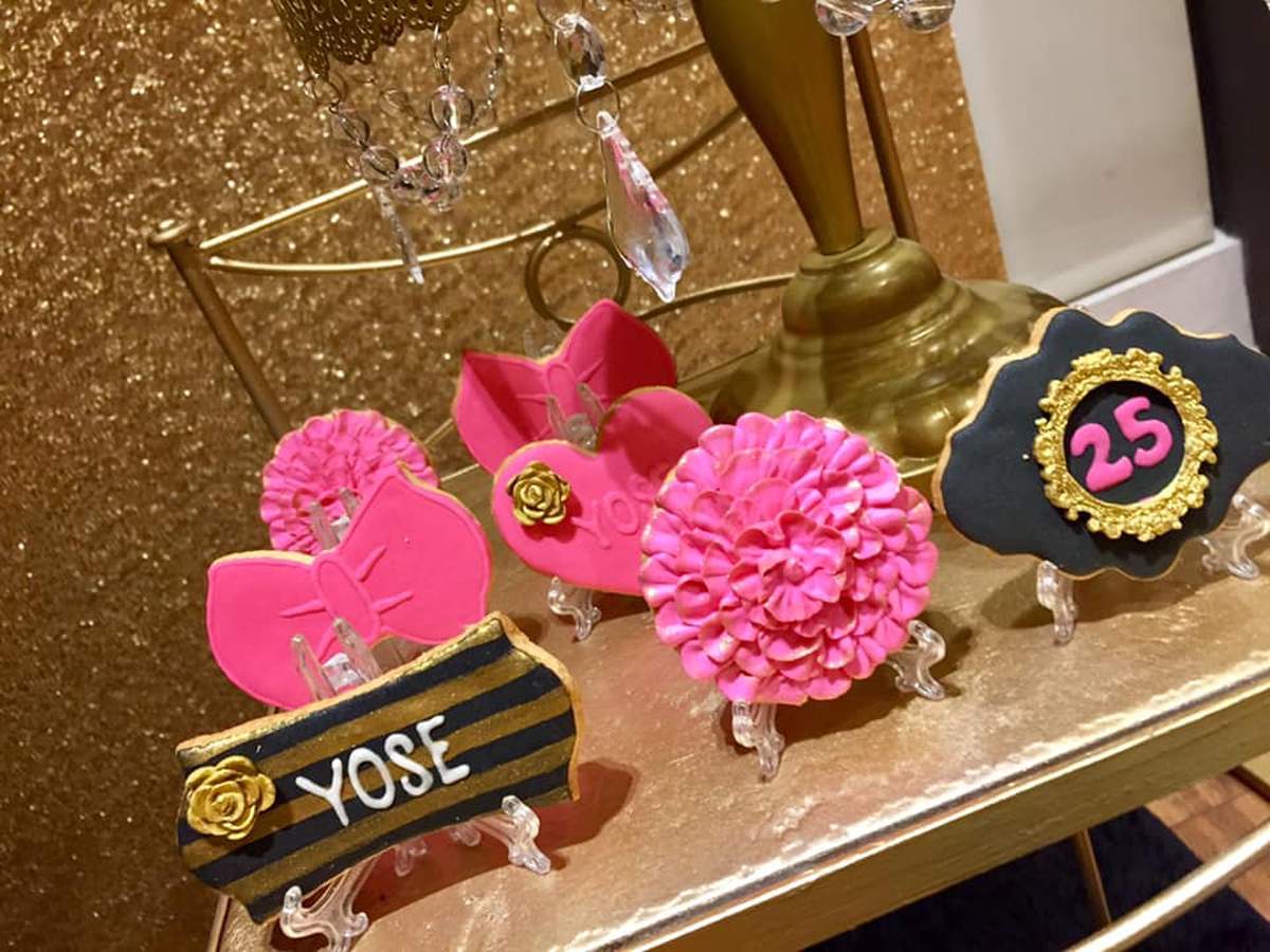 Glam Birthday Party Ideas | Photo 14 of 19 | Catch My Party