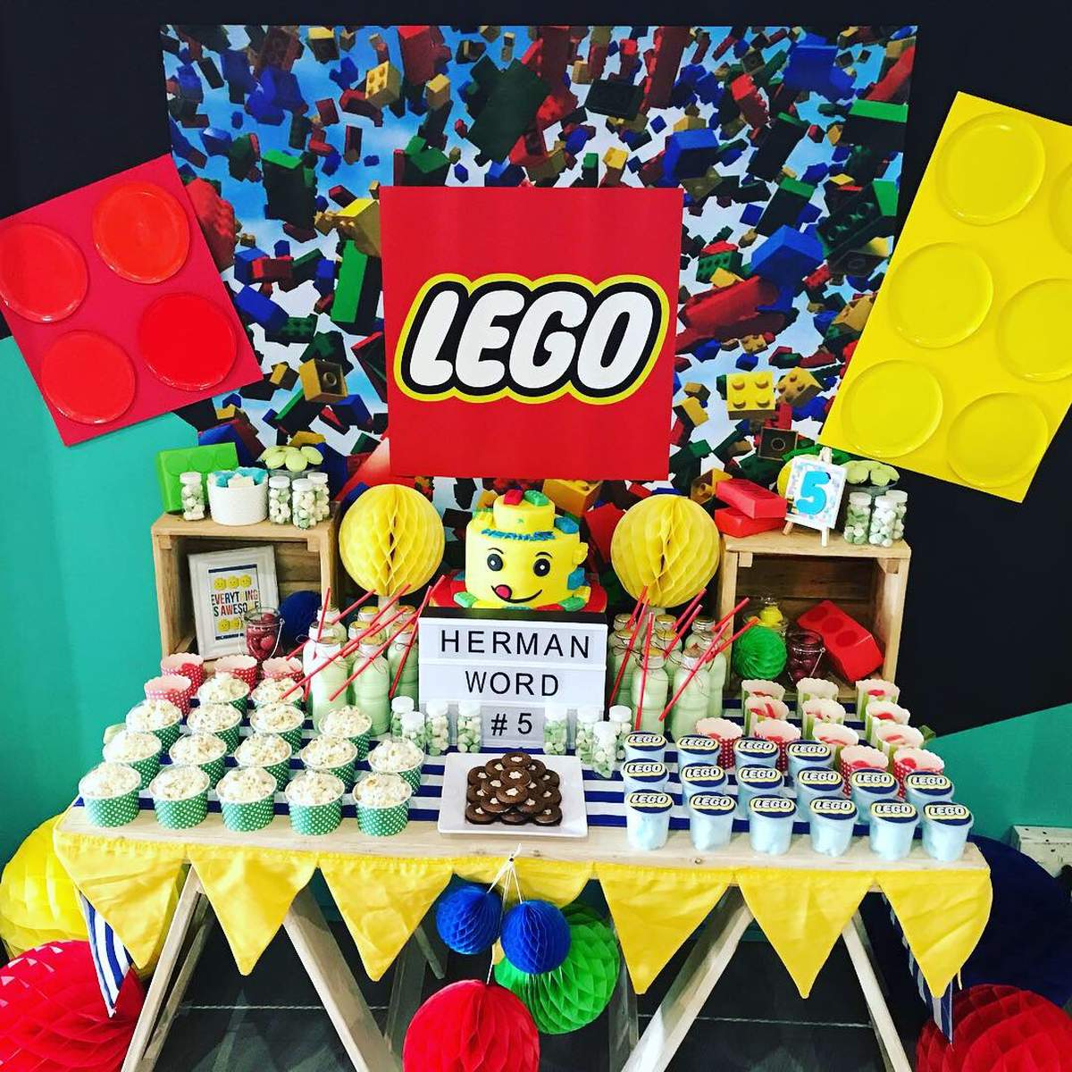 Lego Party / Birthday "“Everything is awesome” Lego Party" | Catch My Party