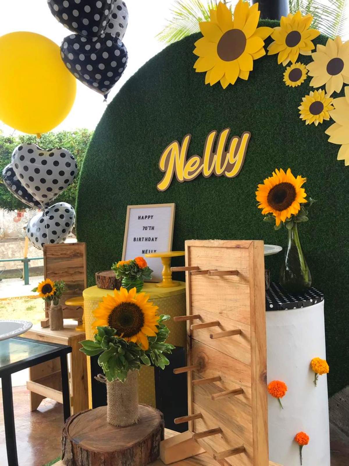 Sunflowers Birthday Party Ideas | Photo 3 of 3 | Catch My Party