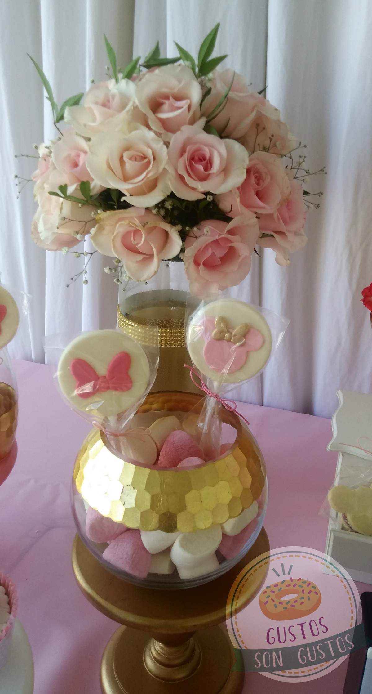 Minnie Gold Birthday Party Ideas | Photo 3 of 25 | Catch My Party