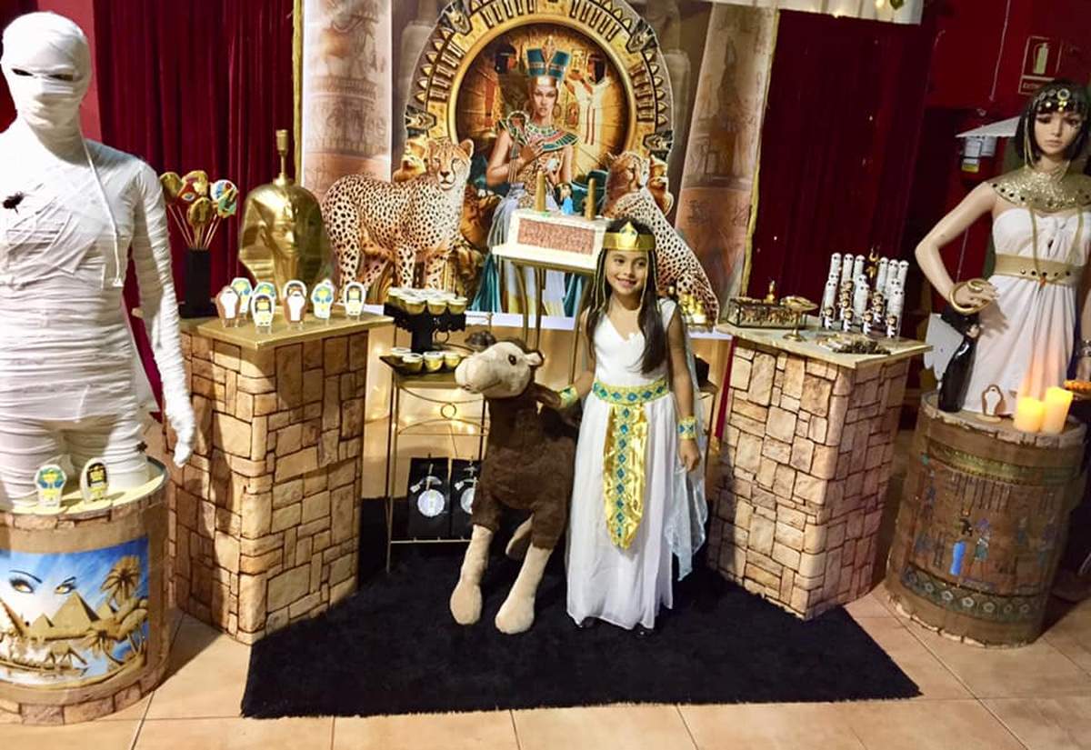 cleopatra Birthday Party Ideas | Photo 9 of 22 | Catch My Party