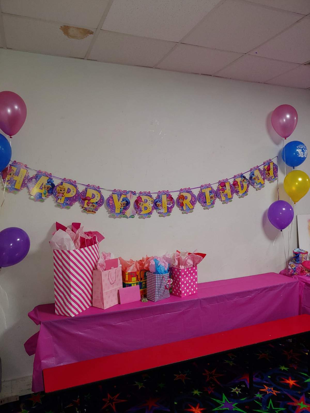 Shimmer and Shine Birthday Party Ideas | Photo 1 of 17 | Catch My Party