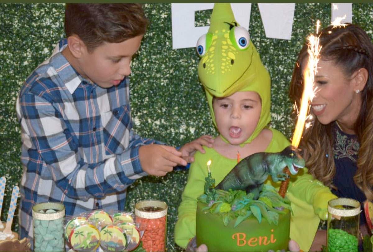 Dinosaurs Birthday Party Ideas | Photo 1 of 21 | Catch My Party