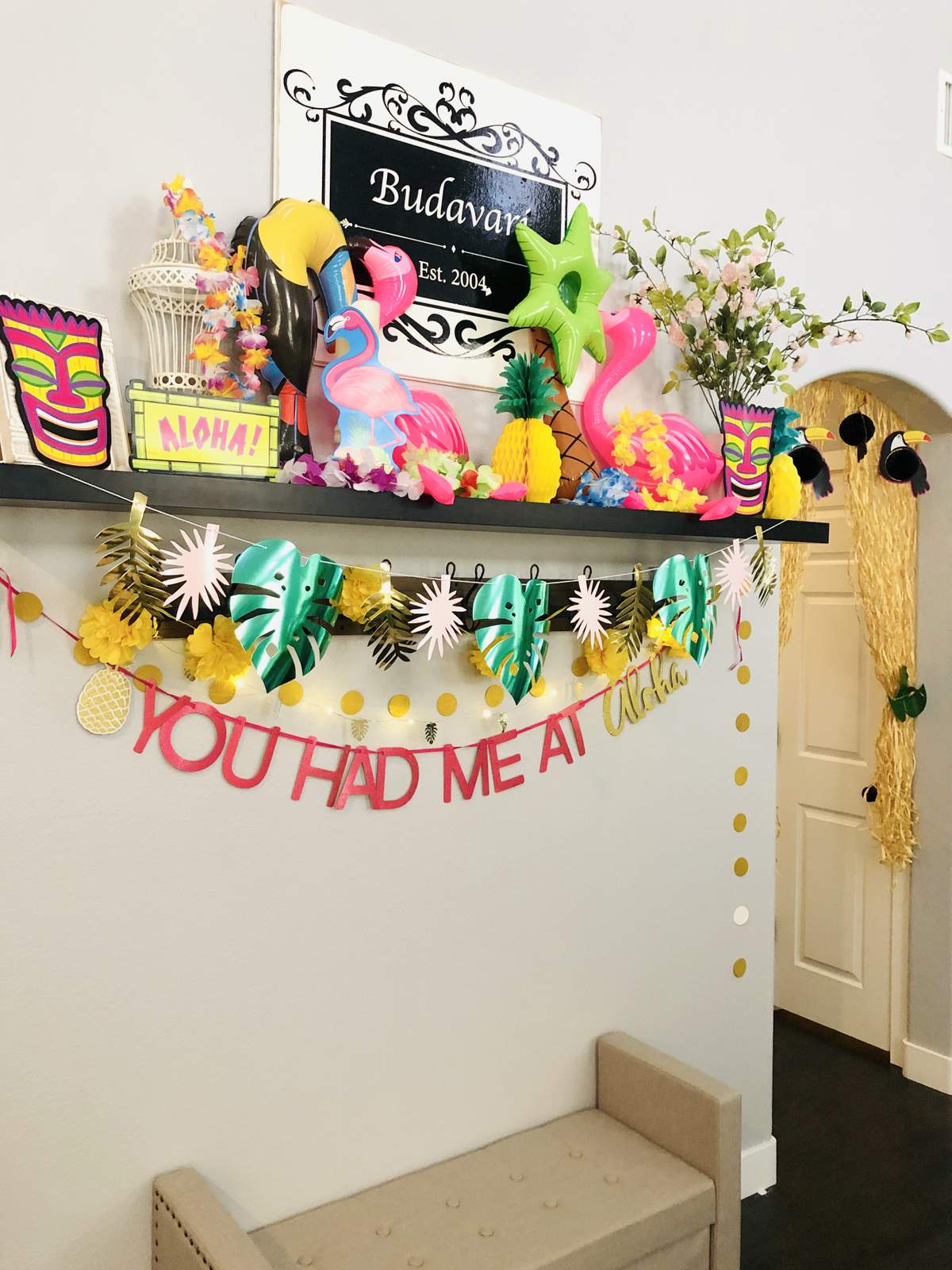 Luau / Hawaiian Birthday Party Ideas | Photo 1 of 62 | Catch My Party