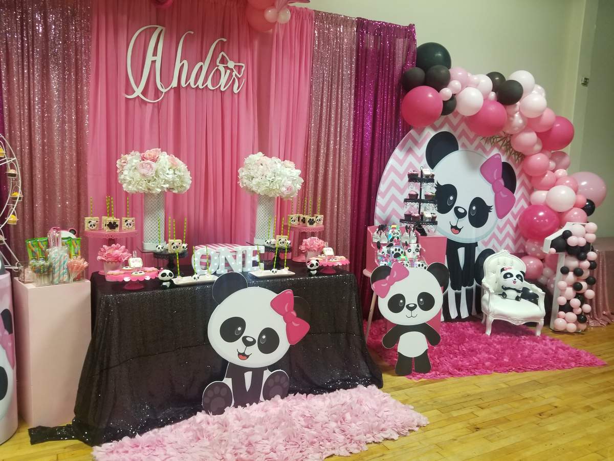 Pink bow panda Birthday Party Ideas | Photo 1 of 11 | Catch My Party
