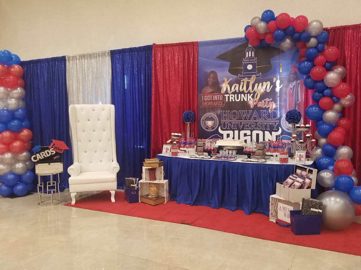 Trunk Party Graduation/End of School Party Ideas | Photo 10 of 20 ...