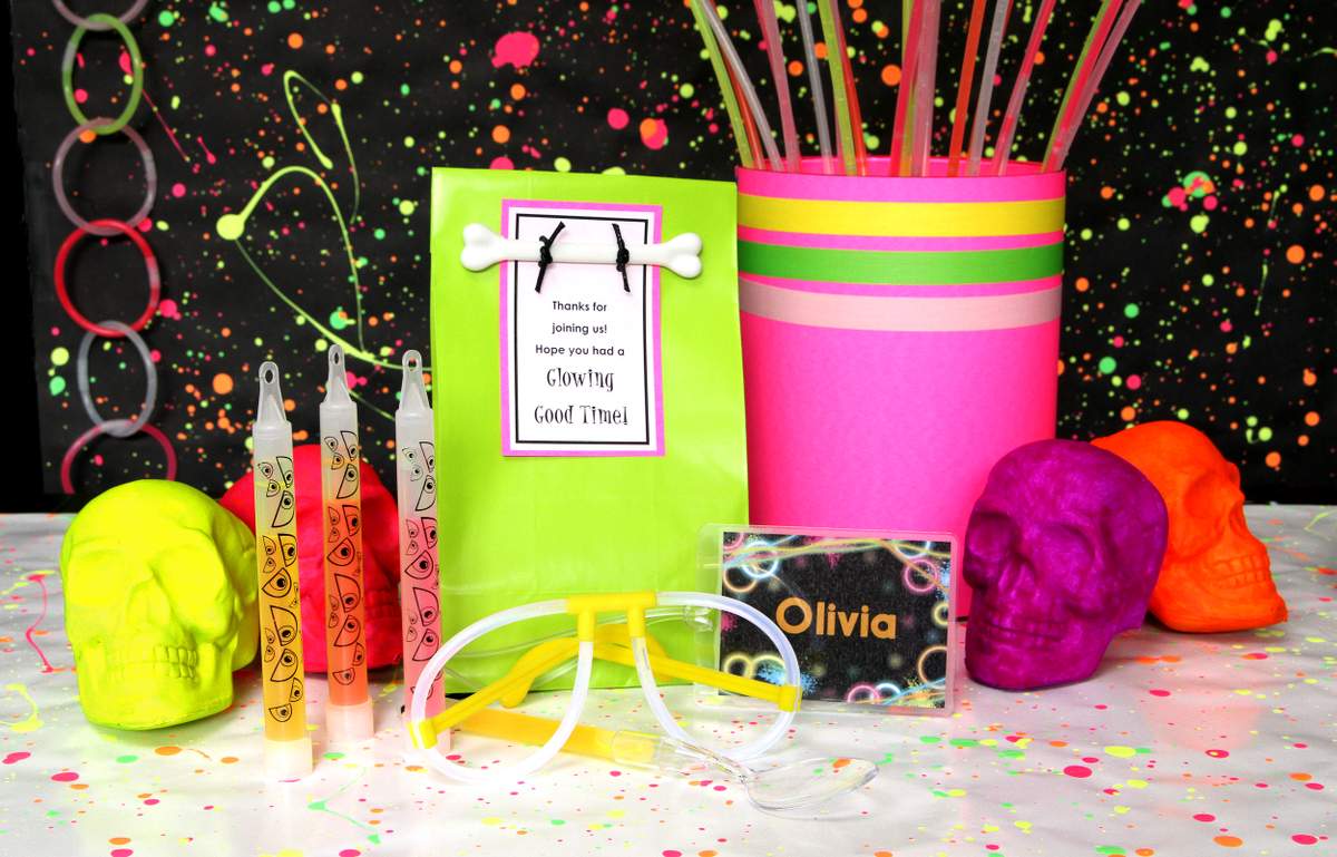 Neon / Glow in the Dark Halloween Party Ideas | Photo 1 of 19 | Catch ...