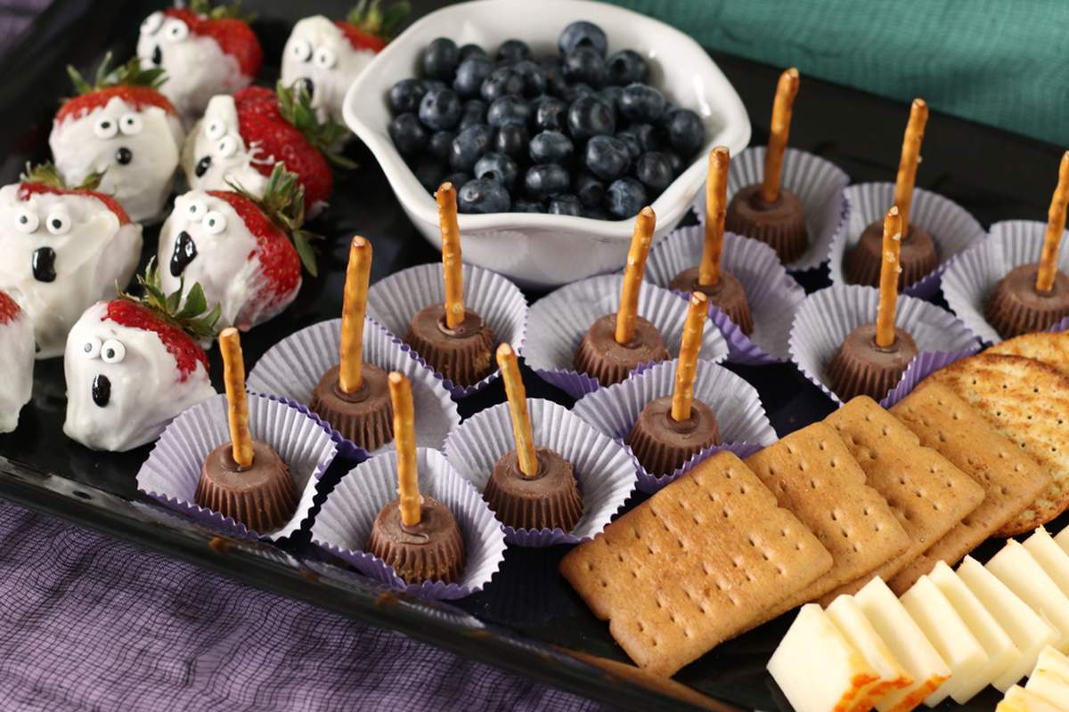 Pastel Halloween Party Ideas | Photo 1 of 18 | Catch My Party