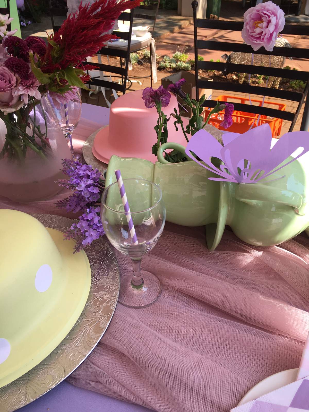 Mad Hatter / Tea Party "Perfect Pastel Tea for Teens" | Catch My Party