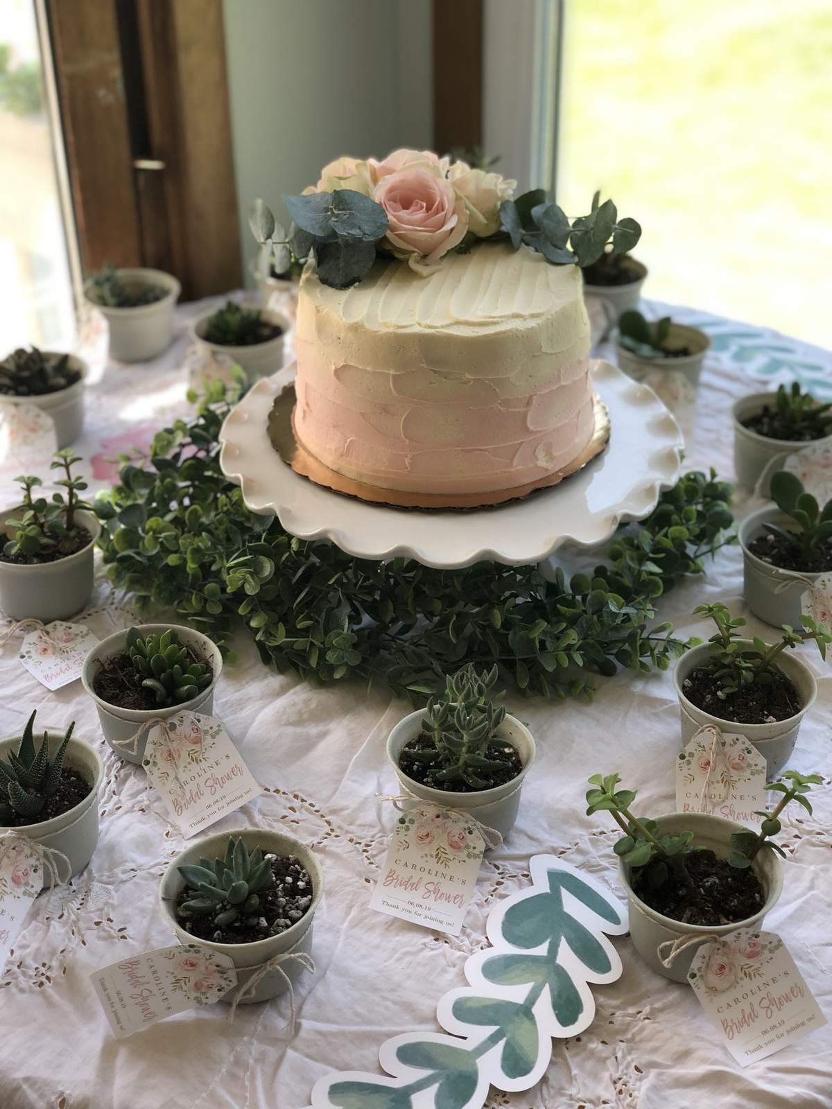 Floral Bridal Shower Bridal/Wedding Shower Party Ideas | Photo 1 of 12 ...