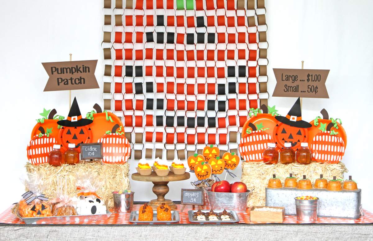 Pumpkin Halloween Party Ideas | Photo 4 of 15 | Catch My Party