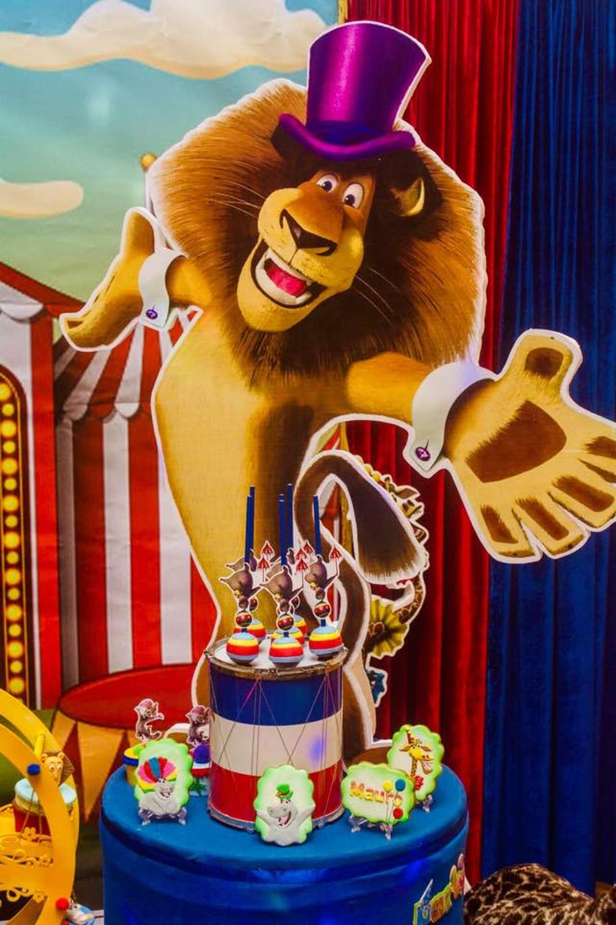 Madagascar Birthday Party Ideas | Photo 2 of 25 | Catch My Party