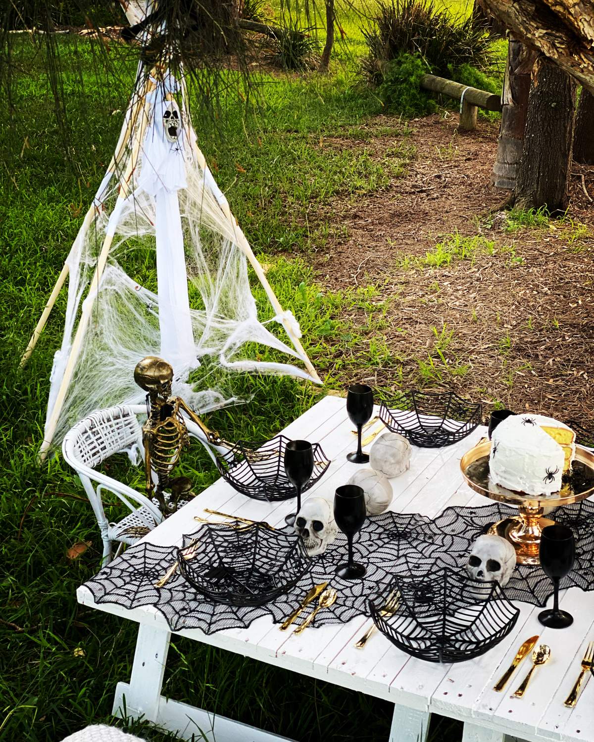 Halloween Halloween Party Ideas | Photo 1 of 12 | Catch My Party