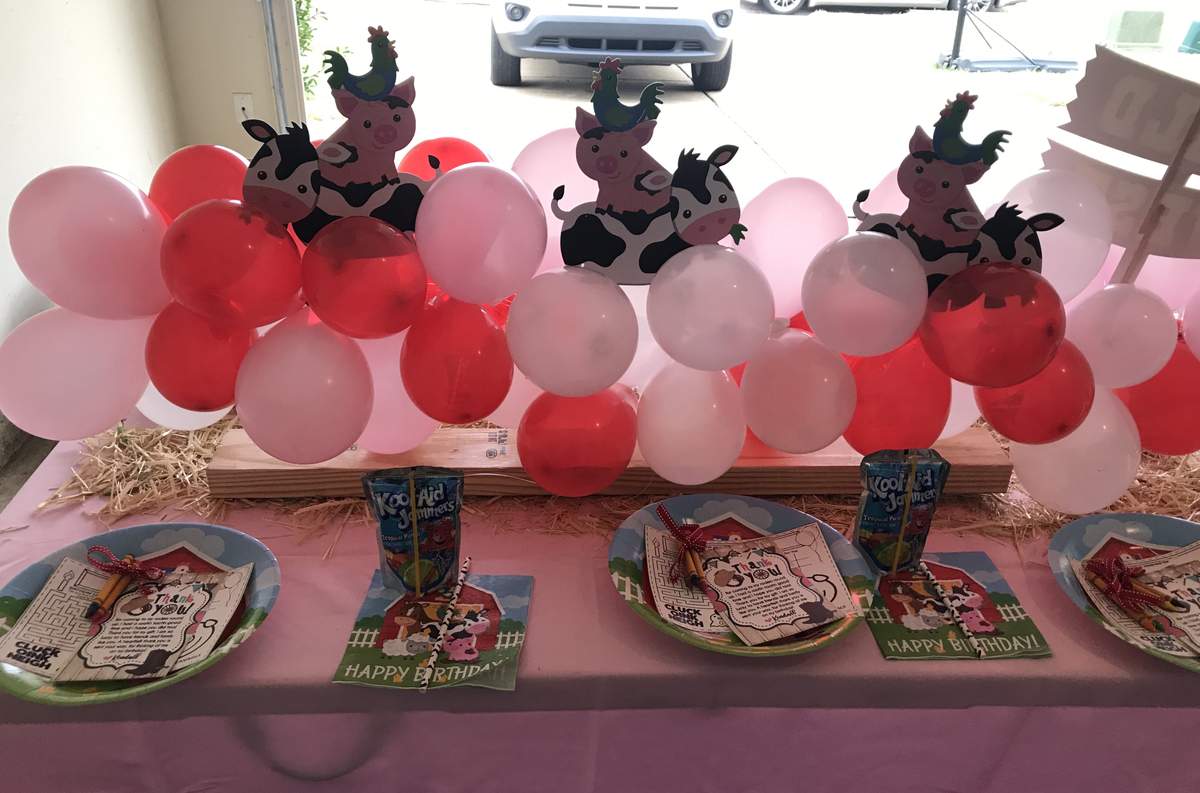 Country Farm Birthday Party Ideas | Photo 14 of 17 | Catch My Party