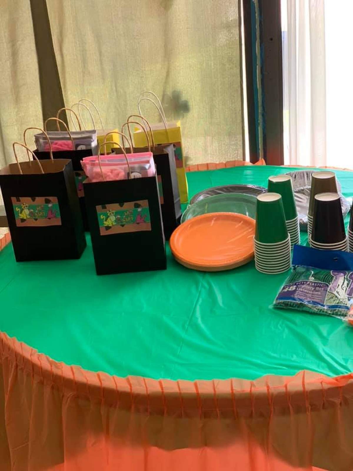 Bam Bam & Pebbles Baby Shower Party Ideas | Photo 16 of 17 | Catch My Party