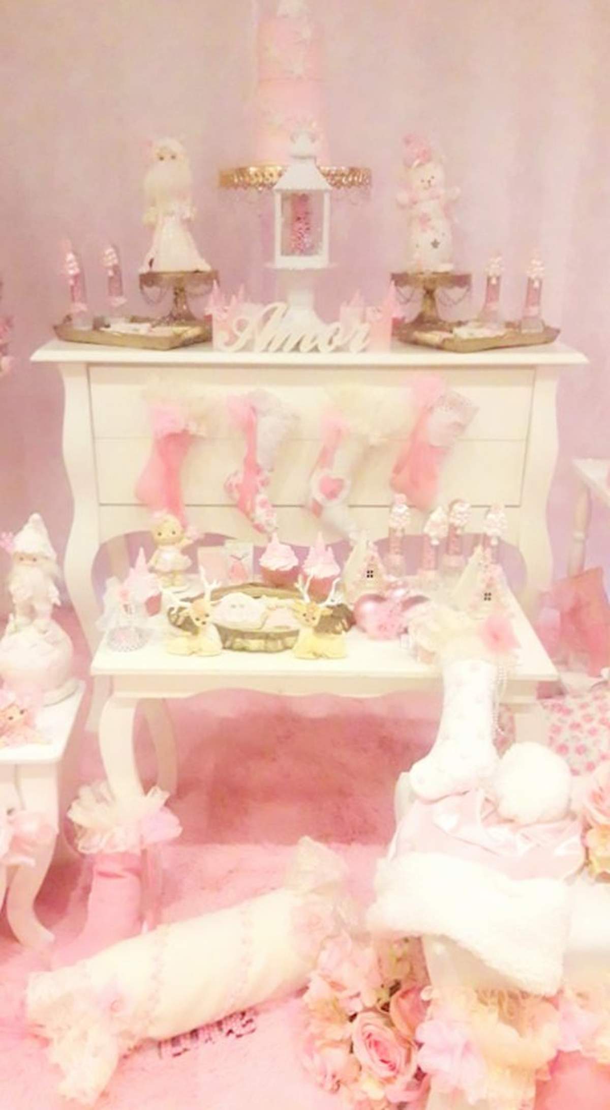 Pink Christmas Christmas/Holiday Party Ideas | Photo 1 of 37 | Catch My ...