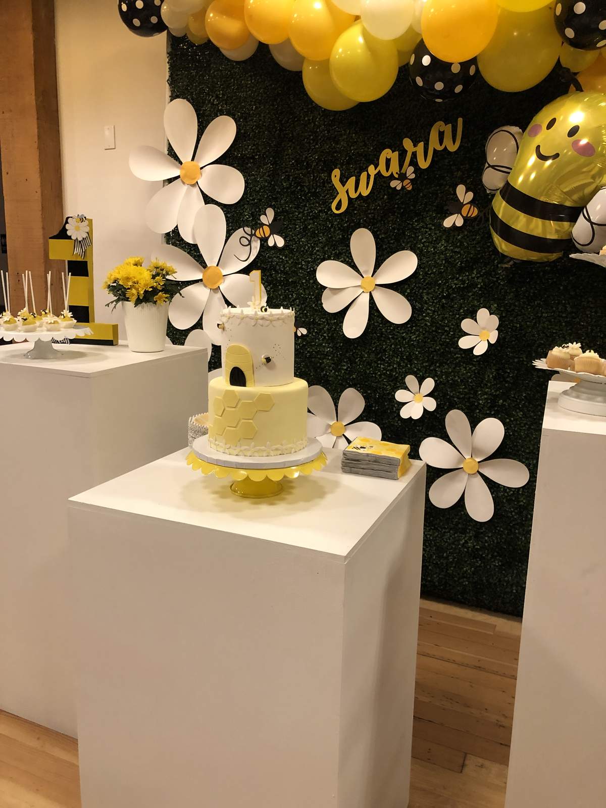Bumble bee Birthday Party Ideas | Photo 1 of 10 | Catch My Party
