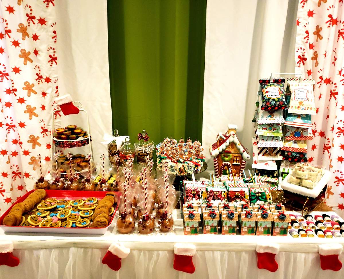 Gingerbread Man Party Christmas/Holiday Party Ideas | Photo 8 of 45 ...