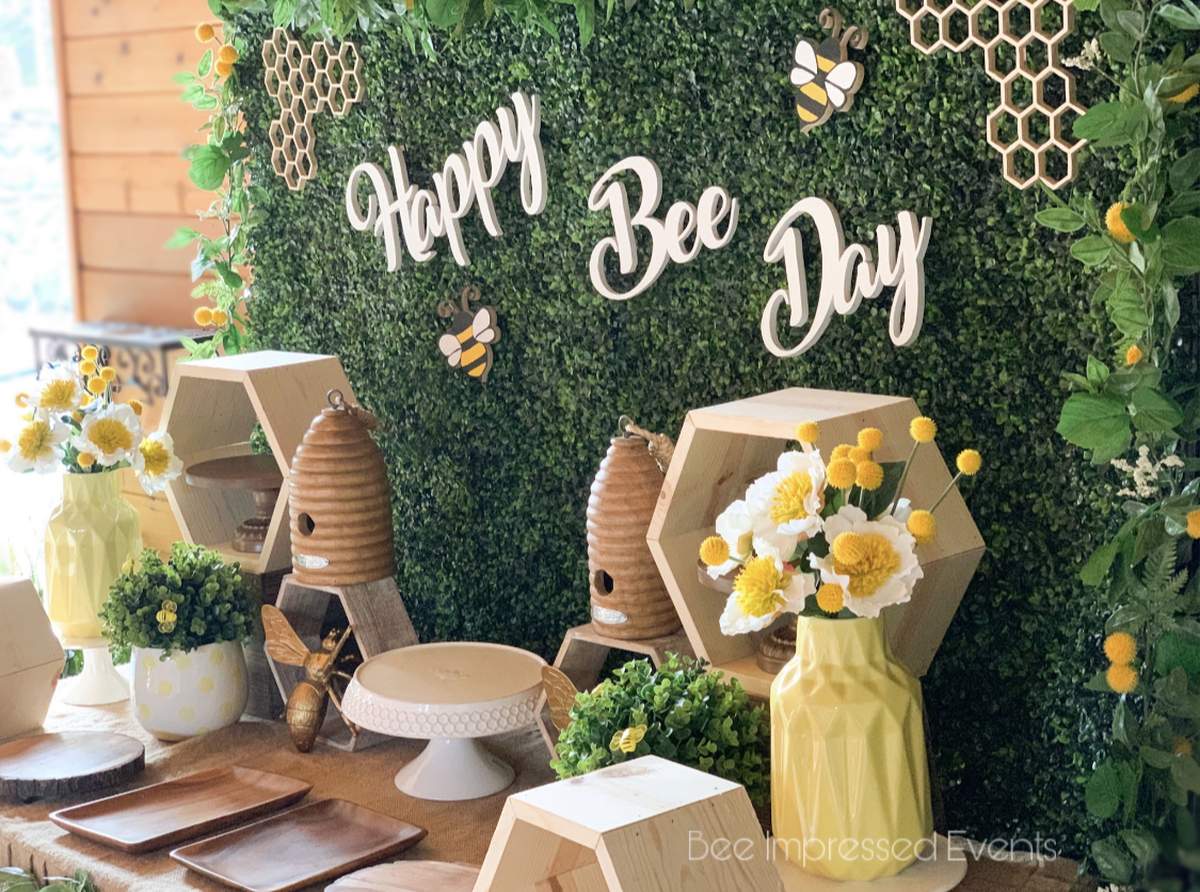 Happy First Bee Day Birthday Party Ideas | Photo 9 of 9 | Catch My Party