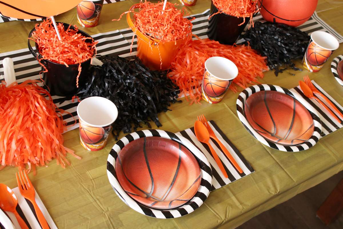 Basketball Birthday Party Ideas | Photo 9 of 20 | Catch My Party