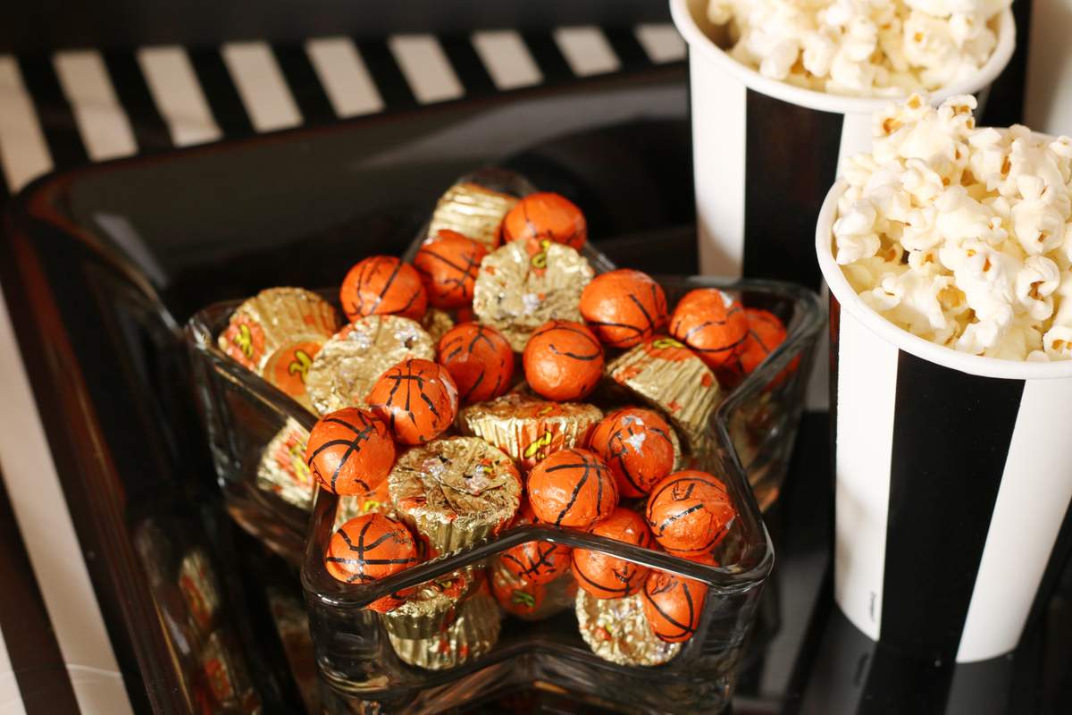 Basketball Birthday Party Ideas | Photo 15 of 20 | Catch My Party