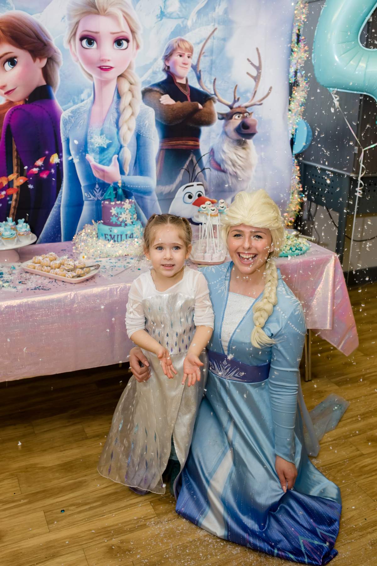Frozen (Disney) Birthday Party Ideas | Photo 13 of 33 | Catch My Party