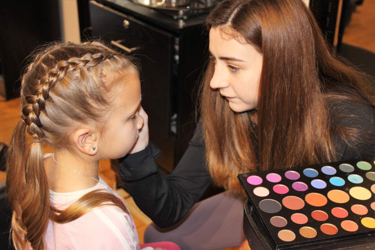 Six & Sassy Birthday Party Ideas | Photo 2 of 59 | Catch My Party