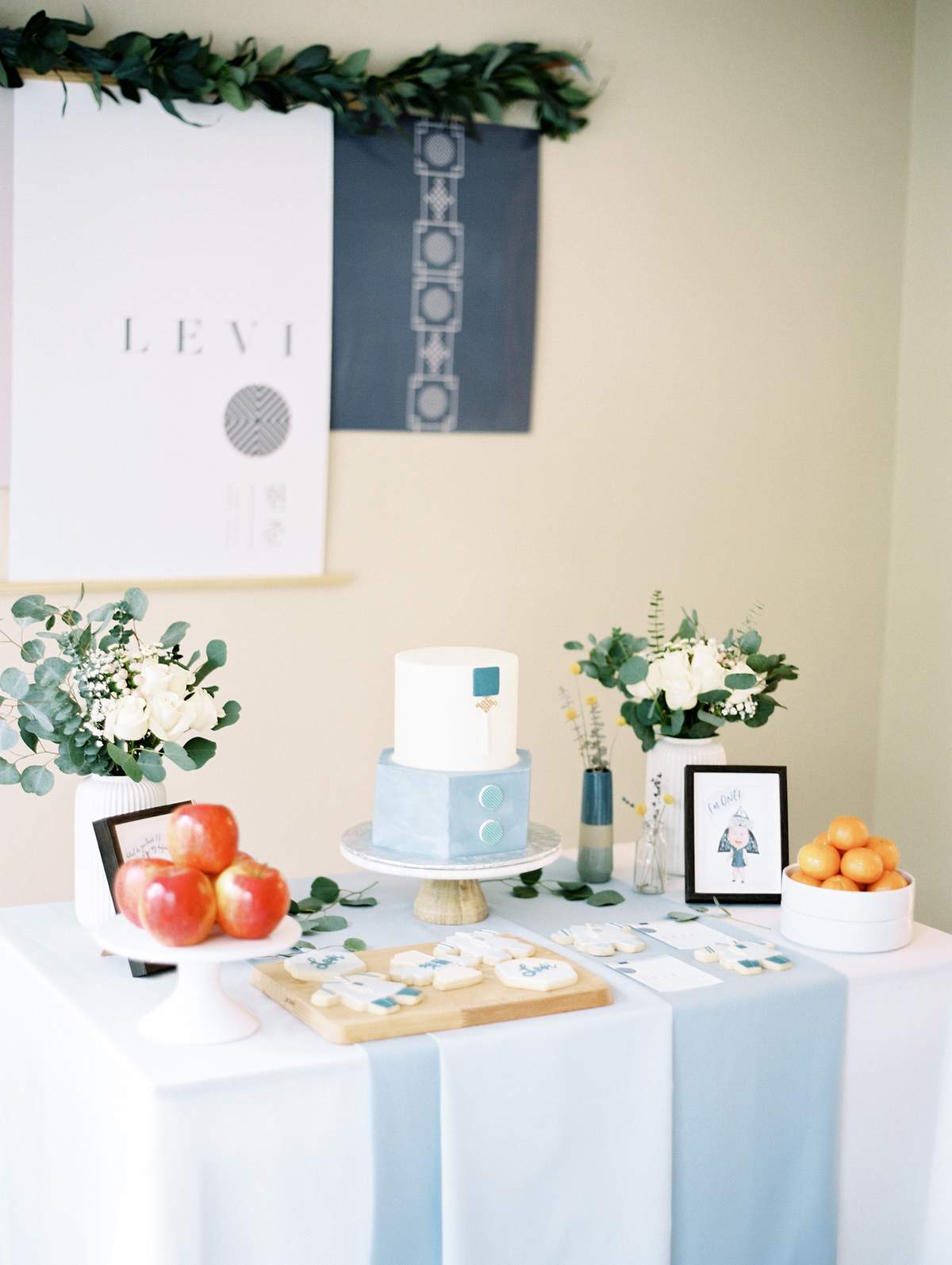 Modern Birthday Party Ideas | Photo 2 of 42 | Catch My Party