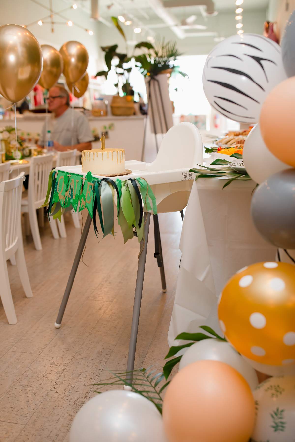 Wild One/Animals Birthday Party Ideas | Photo 20 of 30 | Catch My Party