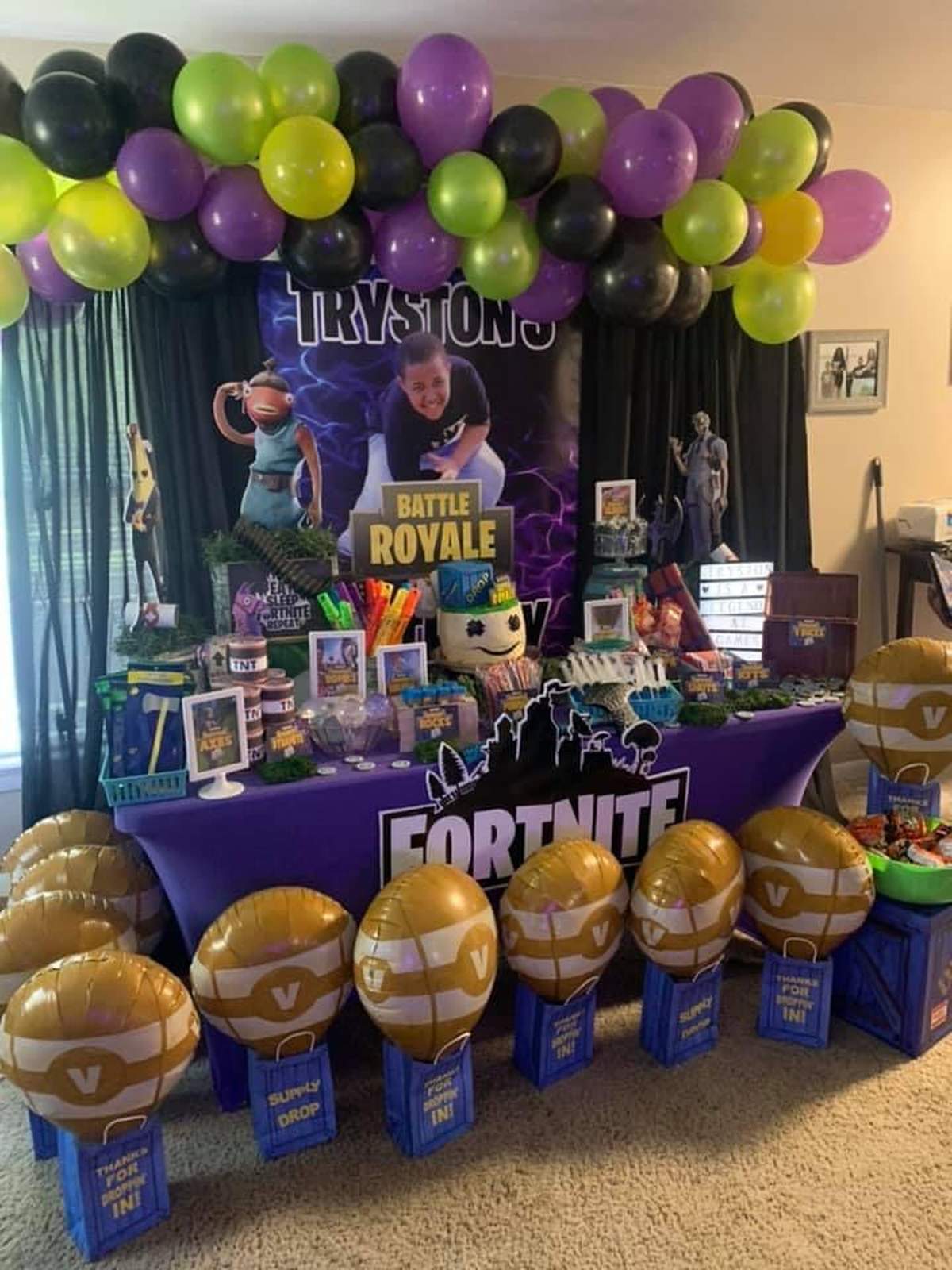 Fortnite Birthday Party Ideas | Photo 1 of 7 | Catch My Party
